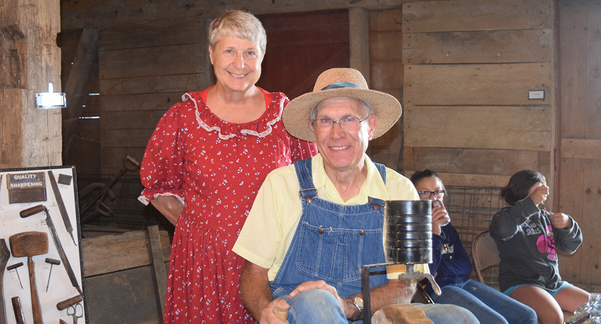 Wisemans love to demonstrate history to young… | The Berne Witness