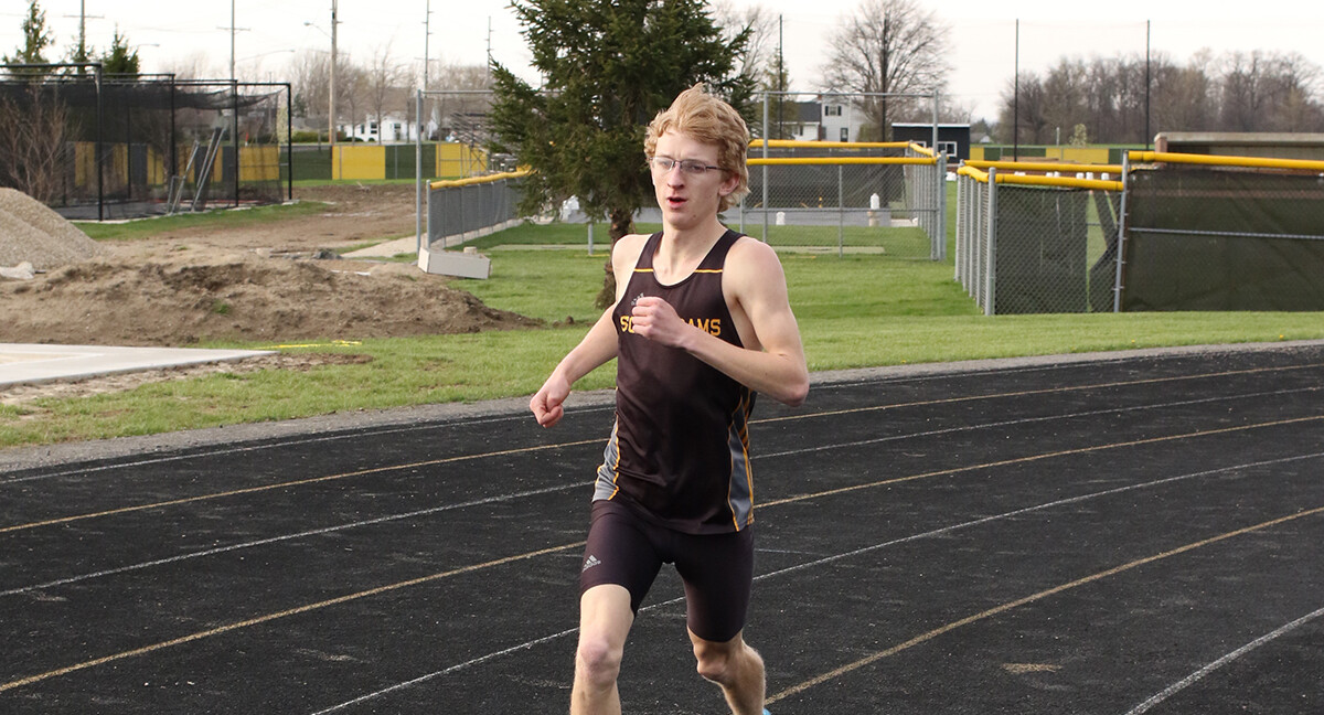 McIntire erases oldest SA record | The Berne Witness