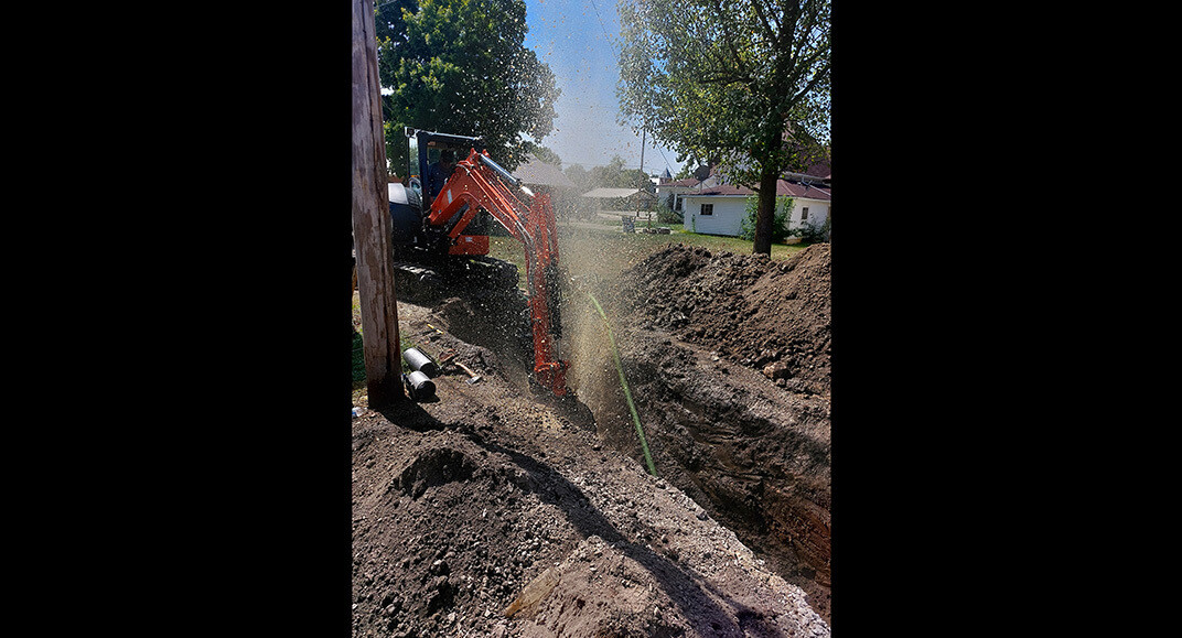 Geneva stops 100,000-gallon per day water leak | The Berne Witness