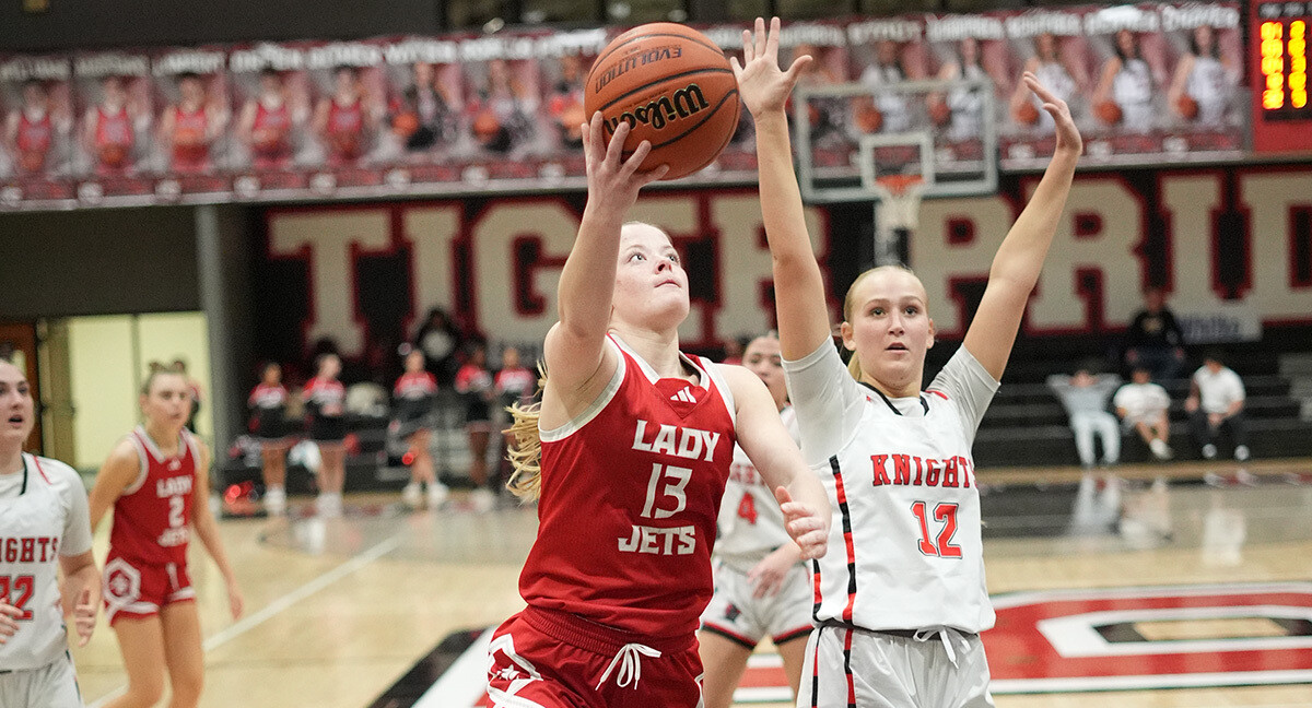 Jets fall short in sectional opener | The Berne Witness